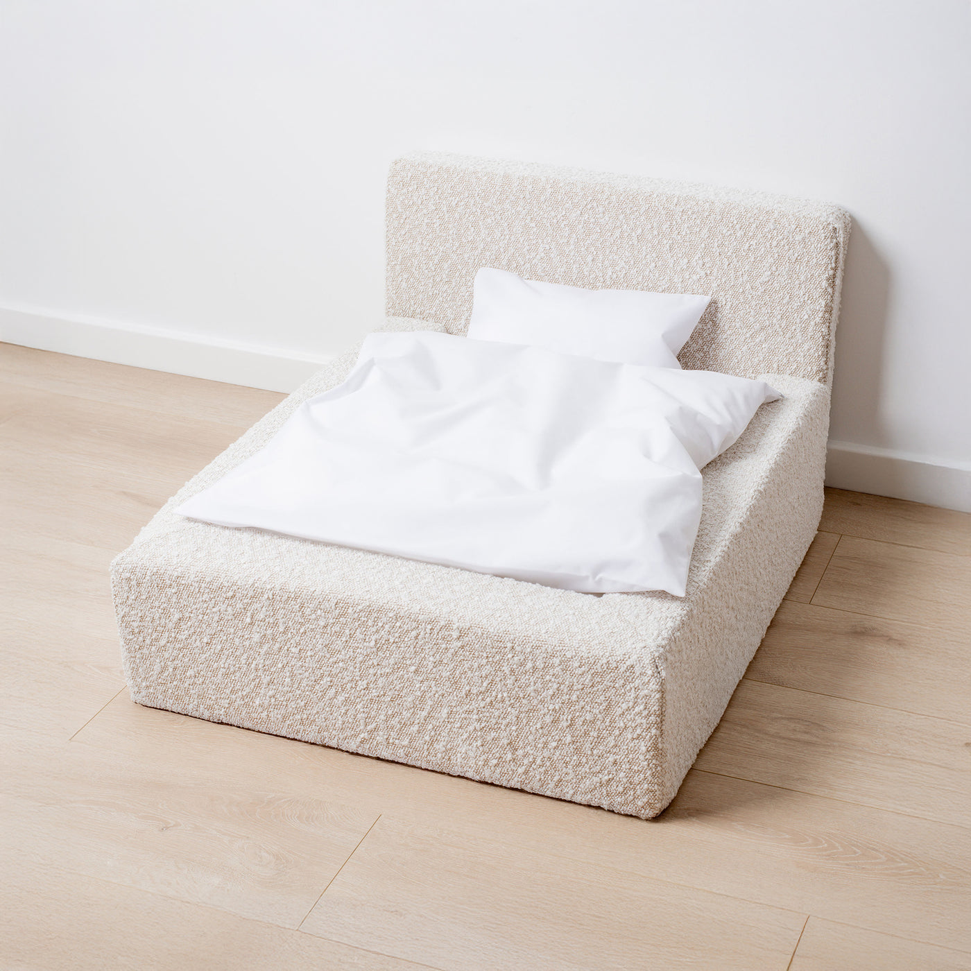 Marshmallow Dog Bed - Medium in Boucle, Cream - Ineshi